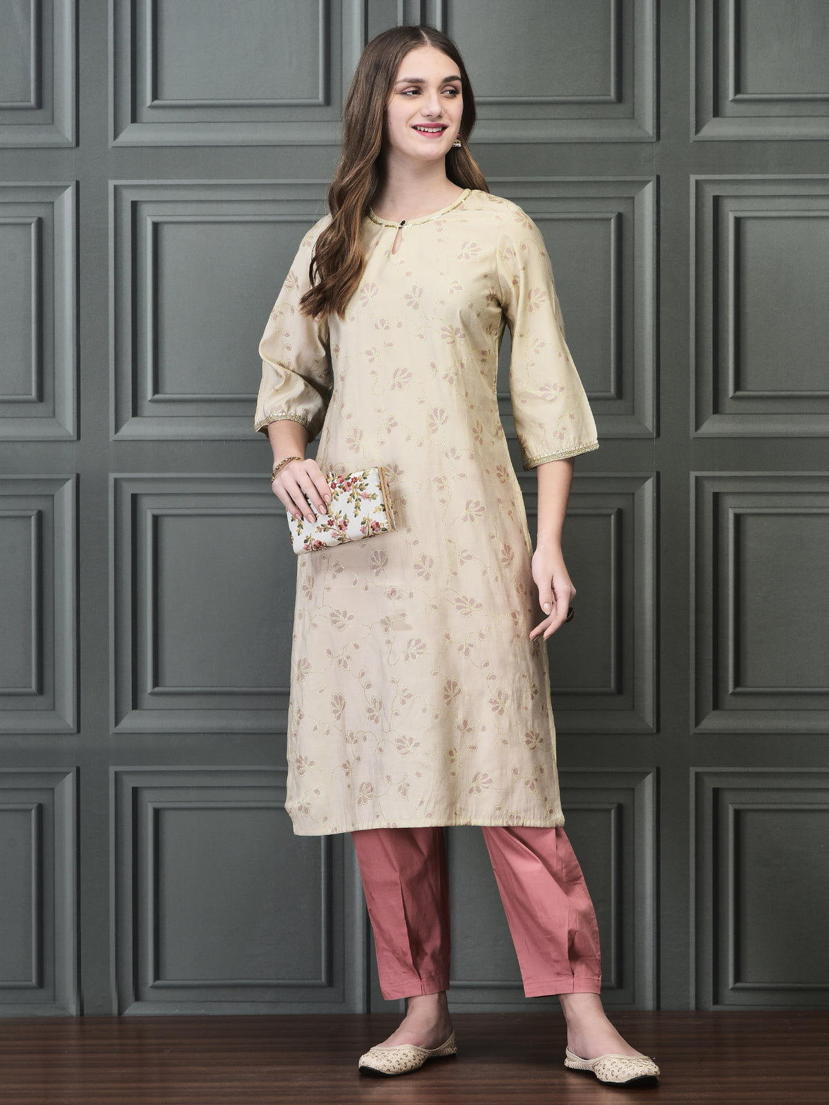 Kurtis and Kurtas Collection at SHREE, Fresh Arrival Kurtis