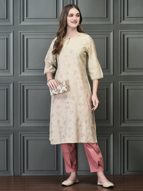 Buy Women’s Clothing, Ethnic Wear Fashion Online